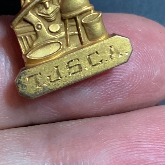 Vintage | Jewelry | Lgb Signed Vintage Pin | Poshmark